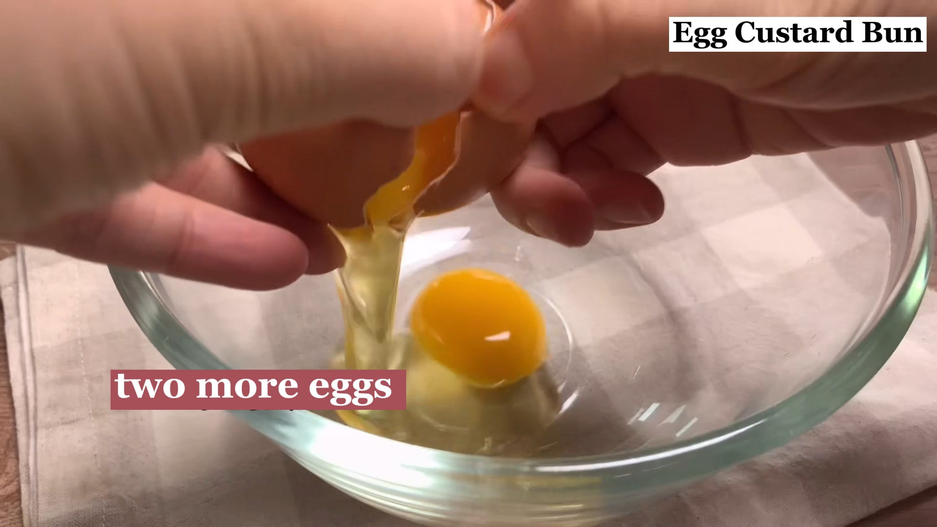 Egg Custard Bun__Chinese Steamed Custard Bun - Cook Chinese Foods