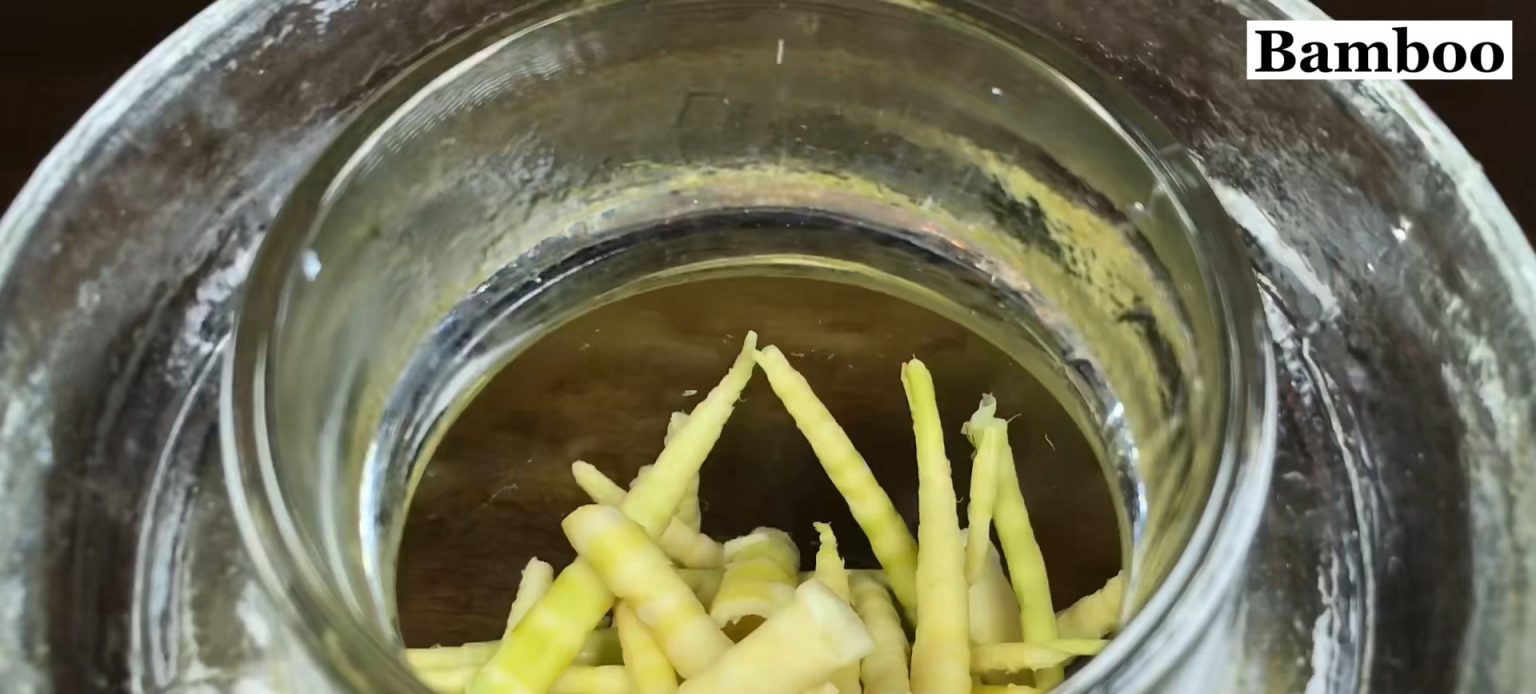 Bamboo shoots in can_Pickled bamboo shoots - Cook Chinese Foods