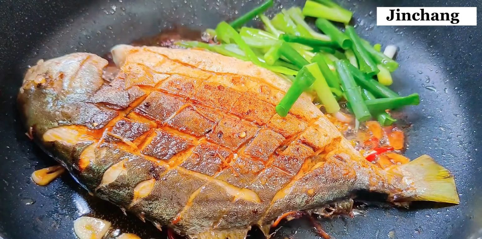 Golden pomfret fish_Fried Jinchang Fish - Cook Chinese Foods