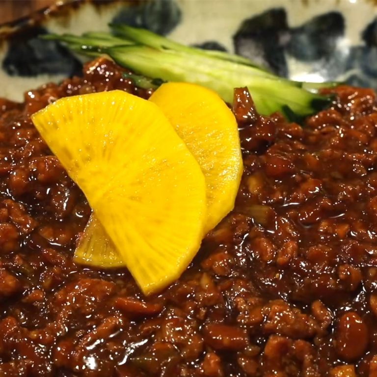 Red spinach recipe_Sauteed Red Spinach with Garlic - Cook Chinese Foods